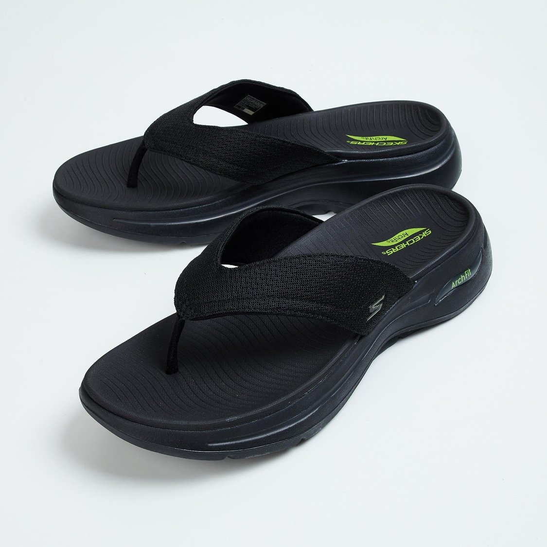Buy SKECHERS Men Arch Fit Flip-Flop from Skechers at just INR 5999.0