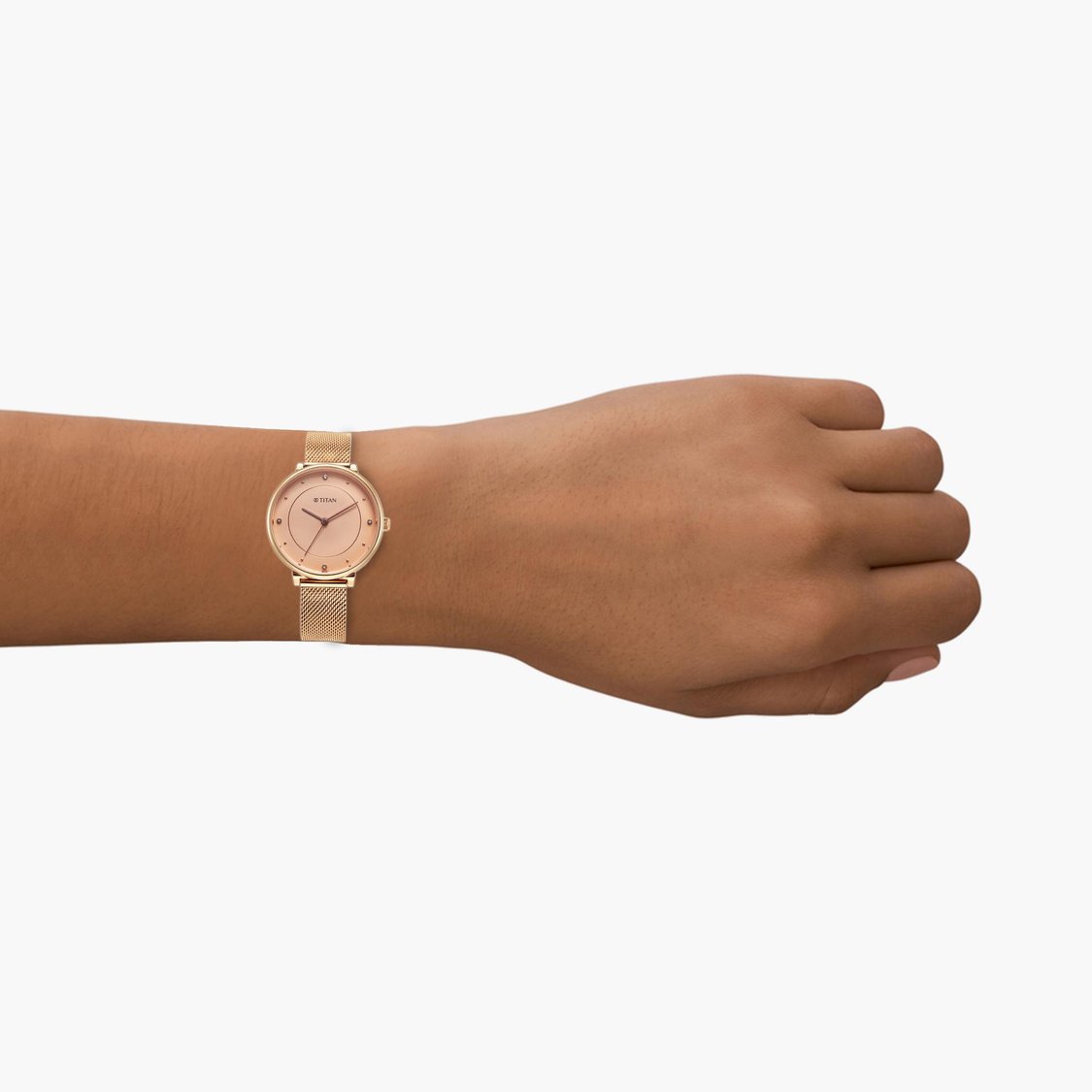 Buy TITAN Women Embellished Analog Watch with Bracelet - 2673WM04F from ...