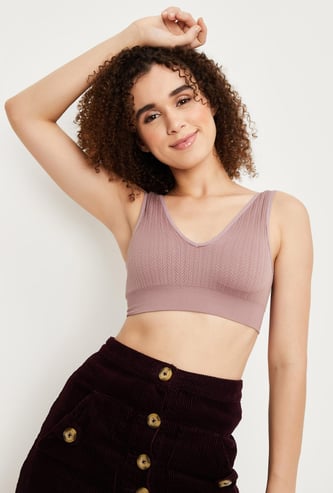 Bra (ब्रा) - Buy Women Bras Online Starting At ₹244 | Max Fashion