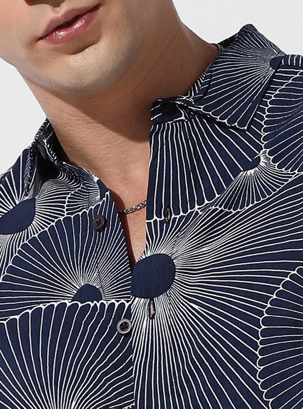 Buy CAMPUS SUTRA Men Floral Print Regular Fit Casual Shirt from Campus ...