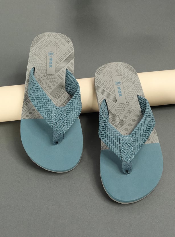 Buy Men Colourblocked V-Strap Slippers Online at just Rs. 399.0 ...