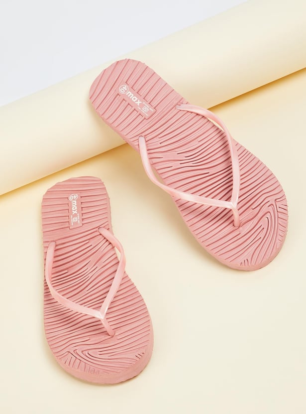 Buy Women Textured Footbed Flip-Flops Online at just Rs. 199.0 ...