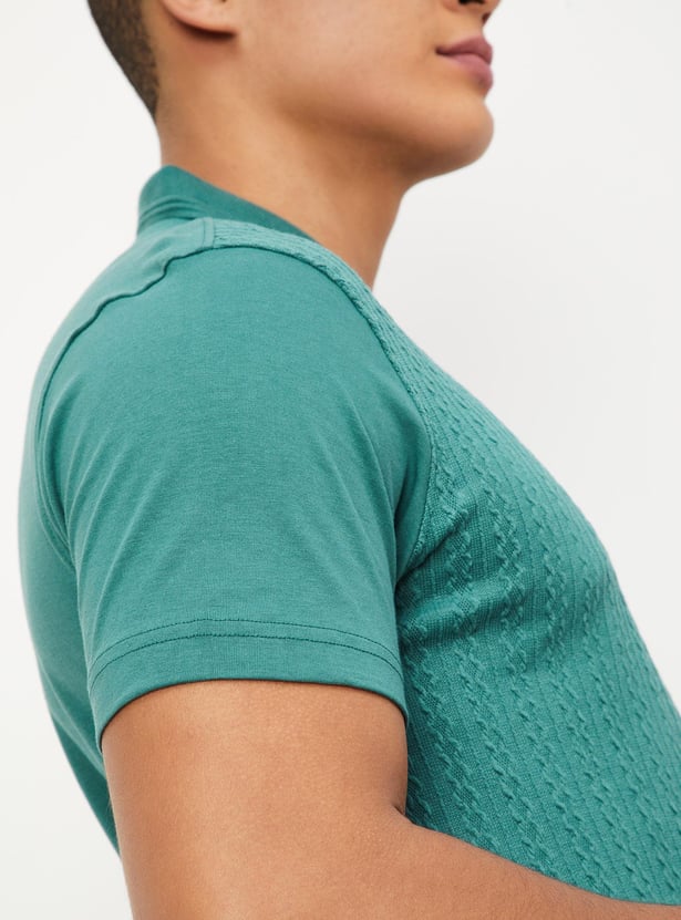 Buy Men Slim Fit Textured Polo T-shirt Online at just Rs. 799.0 ...