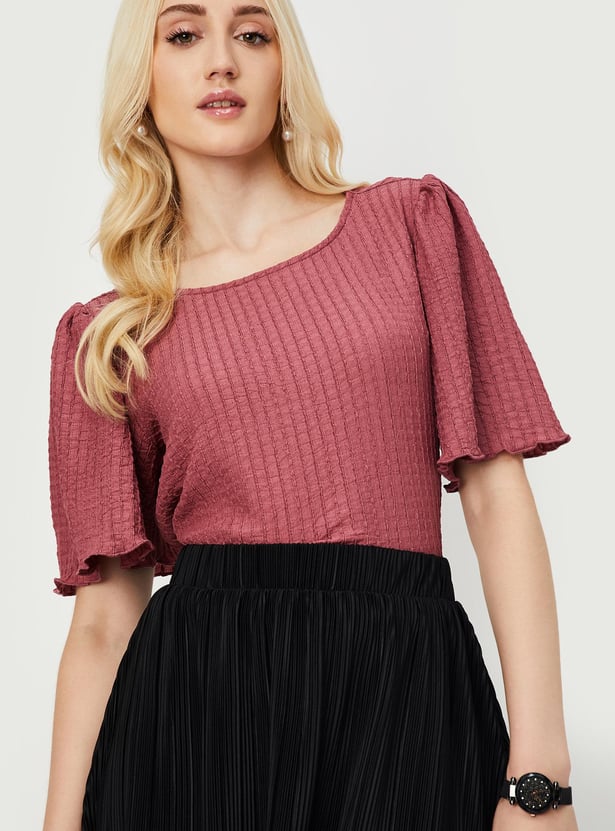 Buy Women Textured Knit Top Online at just Rs. 699.0 - 1000013604470 | Max Fashion