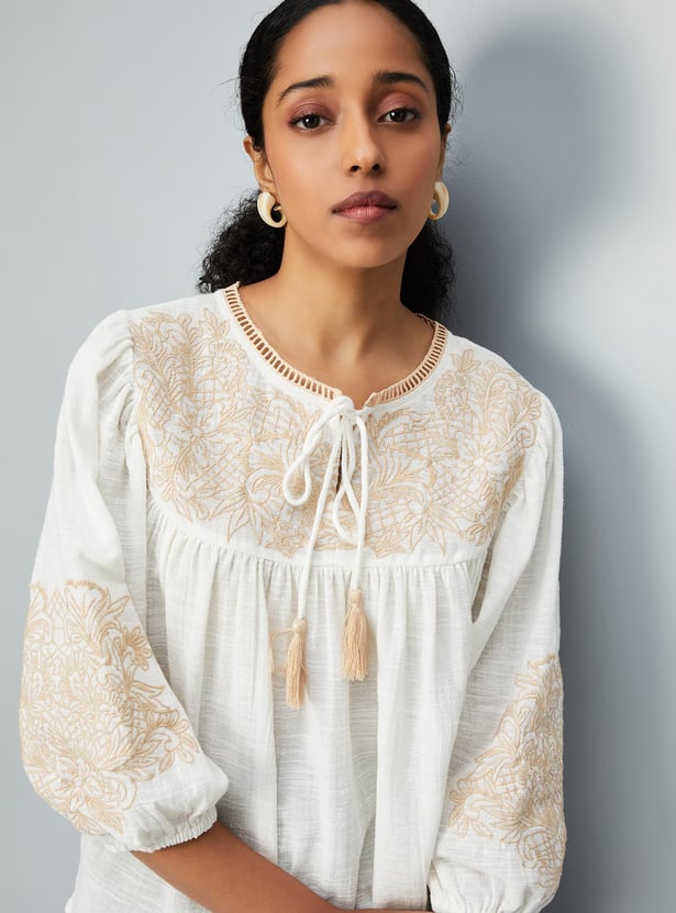 Buy Women Embroidered Top Online at just Rs. 899.0 - 1000013604975 ...