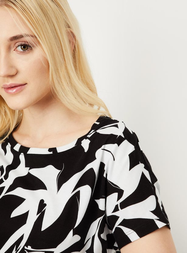 Buy Women Abstract Printed T-shirt Online at just Rs. 399.0 ...