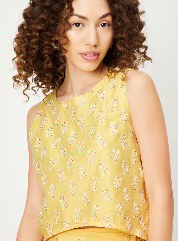 Buy Women Printed Skirt Set with Shrug Online at just Rs. 1999.0 ...